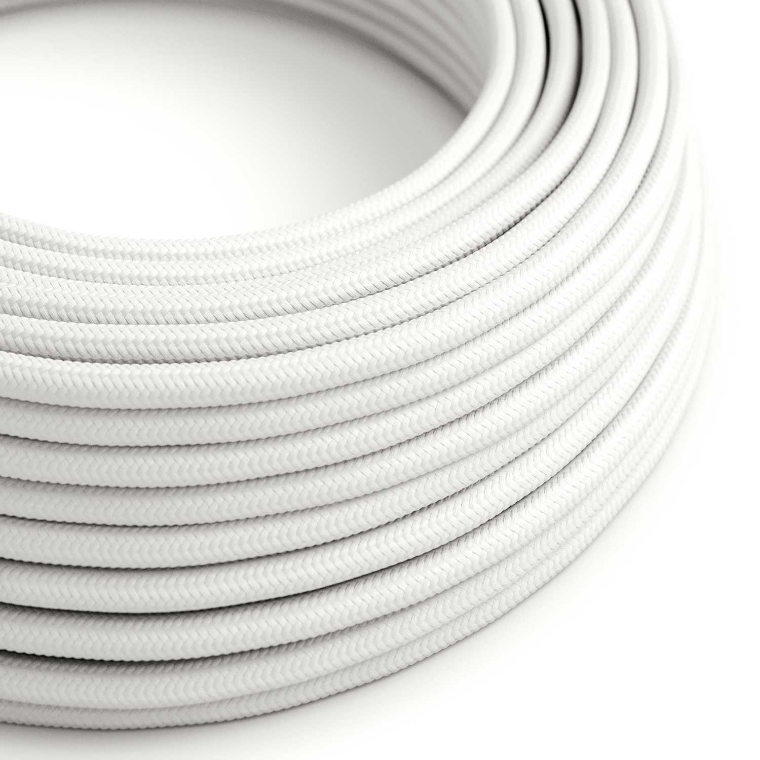 UV-bestendige elektriciteitskabel met witte stoffen mantel. – Creative ...